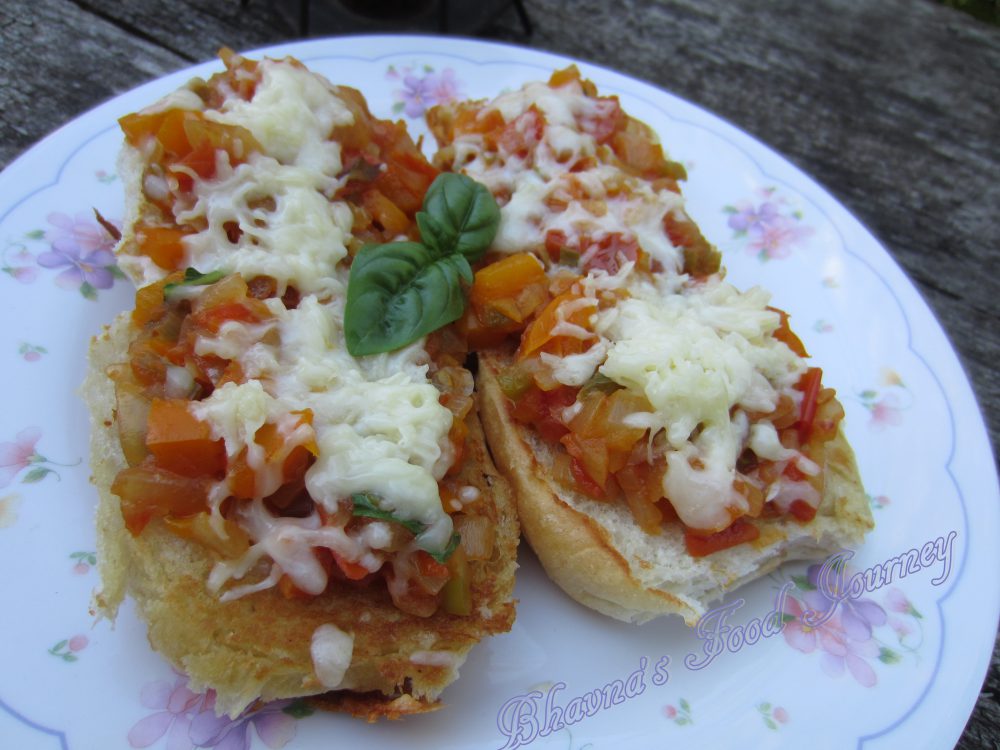 Italian Flavoured Open Sandwich – Bhavna's Food Journey