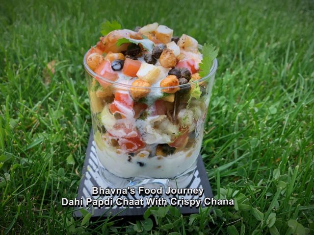 Dahi Chana Chaat Dahi Chana Chaat (Papri Chana Chaat),