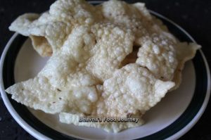 Khichiya Papad – Bhavna's Food Journey