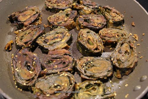 Palak Patra – Bhavna's Food Journey